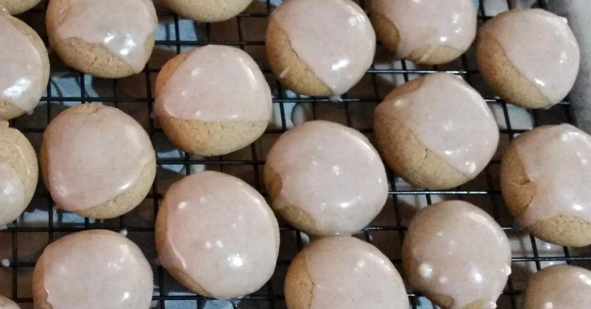 Pfeffernusse or "Pepper Nut Cookies" by ThermieFanatic. A Thermomix ...