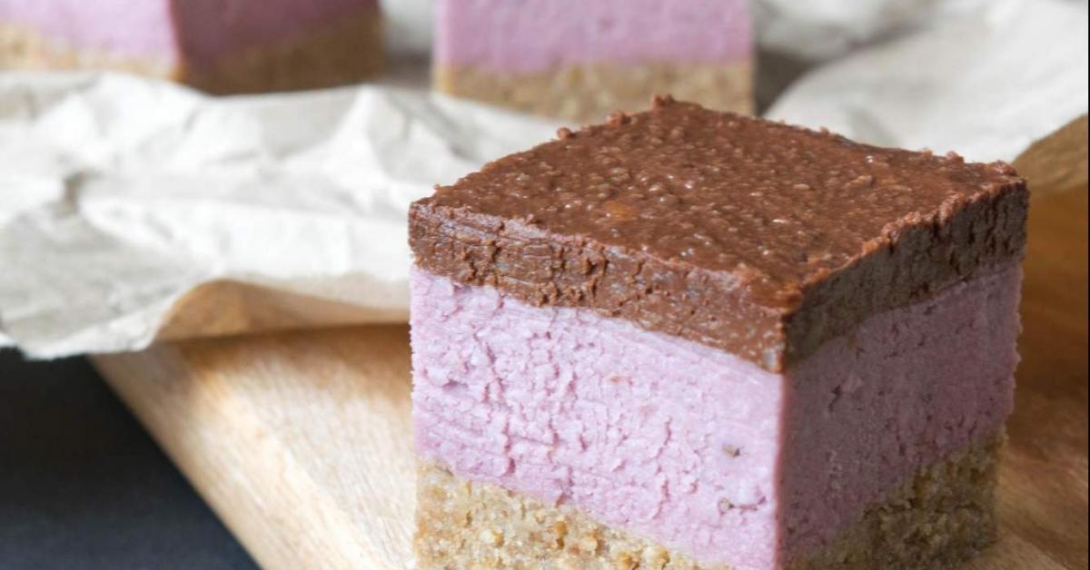 Raw Chocolate Raspberry Slice by Thermo Nutritionist. A Thermomix ...