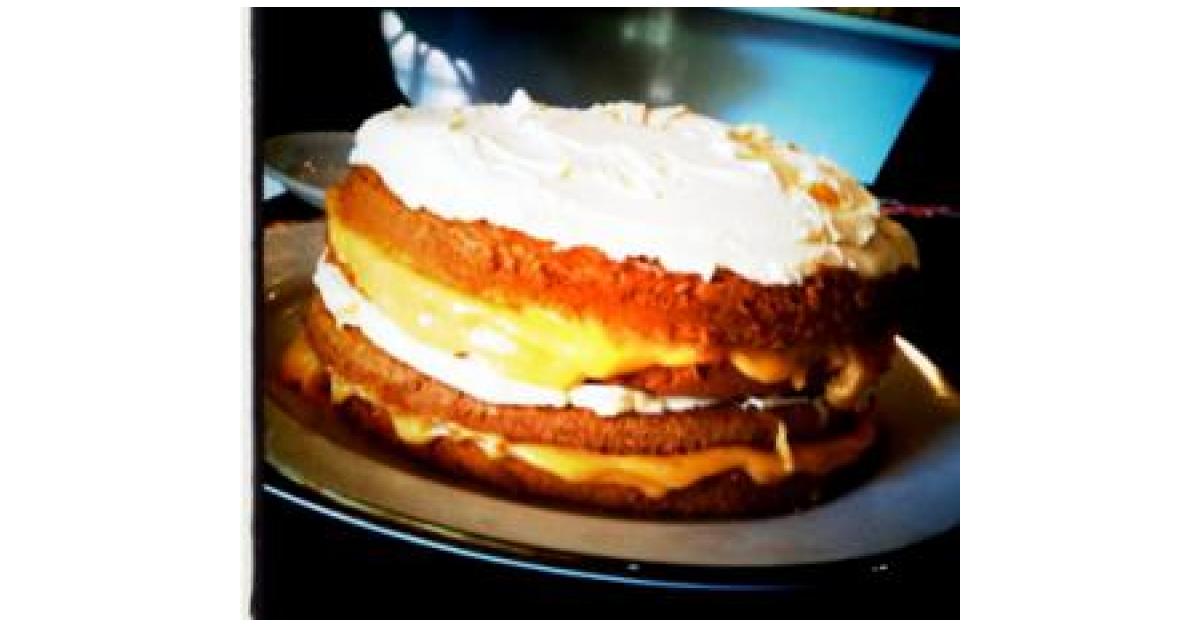 Layered Lemon Curd Sponge Cake by guest. A Thermomix ® recipe in the ...