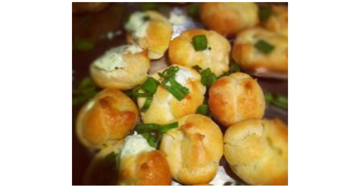 Cheese stuffed Choux by guest. A Thermomix ® recipe in the category ...