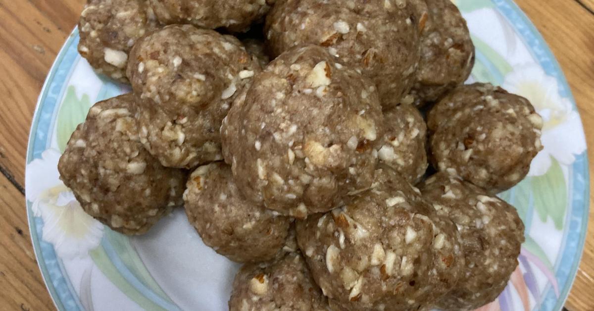 Healthy Nutty Sweet treat bliss balls by Bristhermomixadventure. A ...
