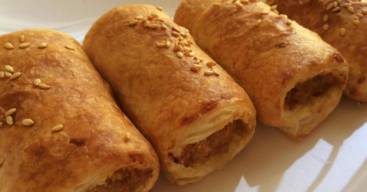 CLASSIC MEAT SAUSAGE ROLLS by Aussie TM5 Thermomixer. A Thermomix ...