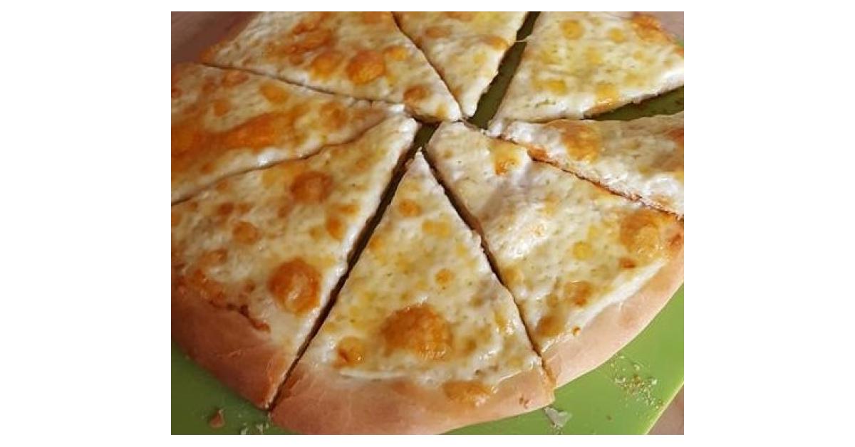 cheese garlic pizza by guest. A Thermomix ® recipe in the category Main ...