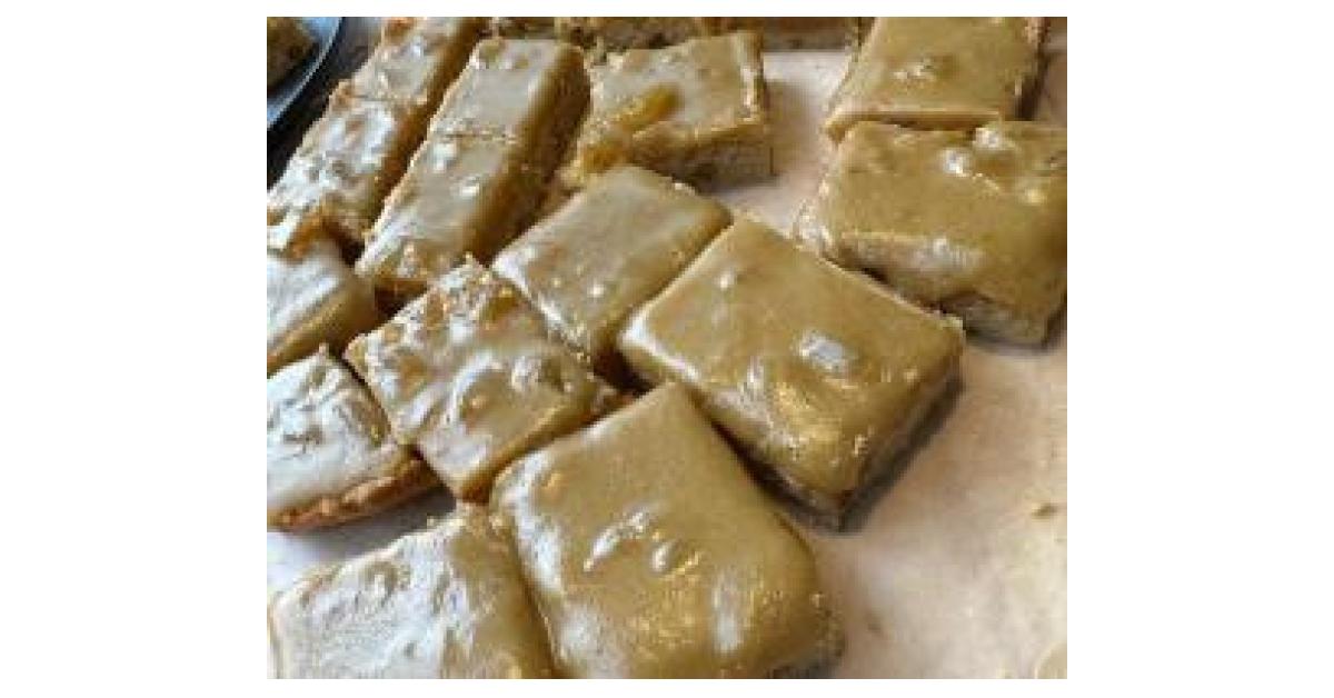 Simons ginger crunch (based on Edmonds cookbook version) by ...