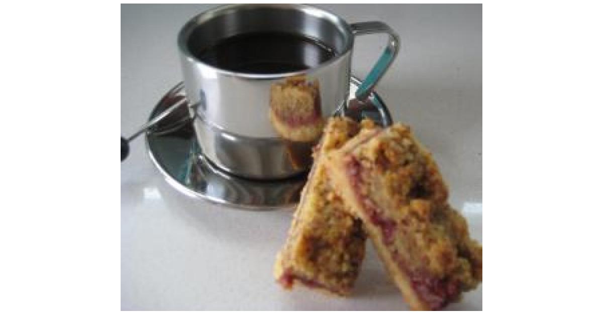 Almond & Raspberry Slice by Robbybob. A Thermomix ® recipe in the ...