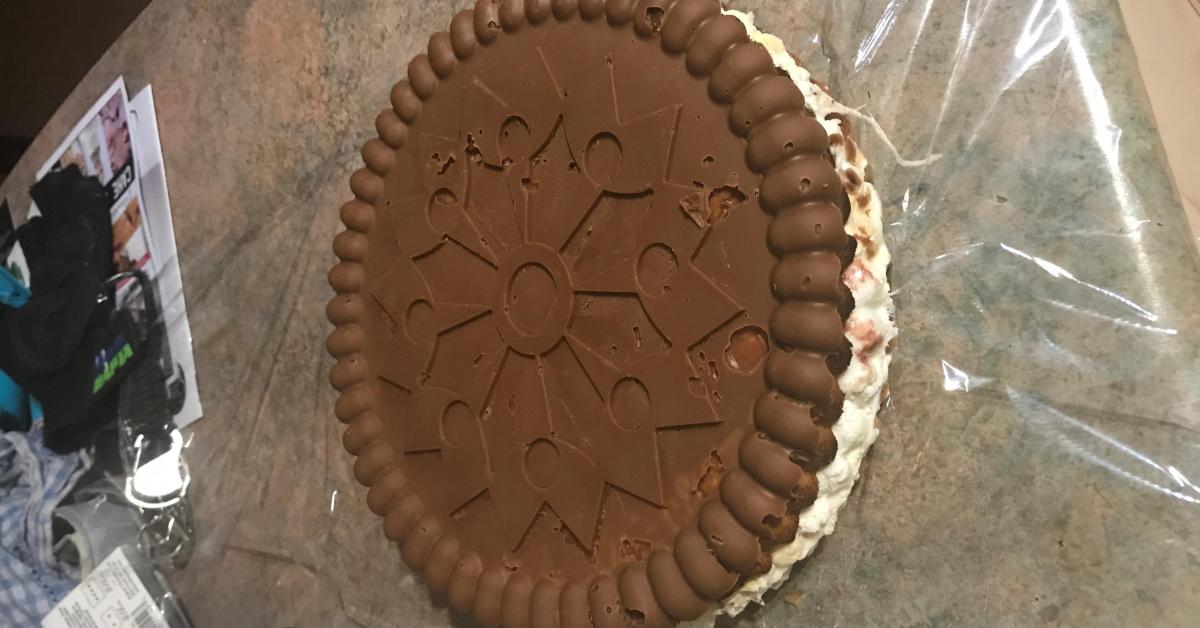 Choc-Mallow berry biscuit sandwich by Melly15. A Thermomix ® recipe in ...