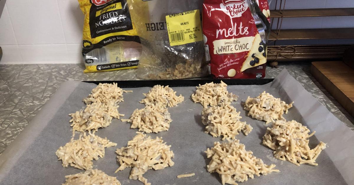 White Choc Spiders by mummamakesit. A Thermomix ® recipe in the ...