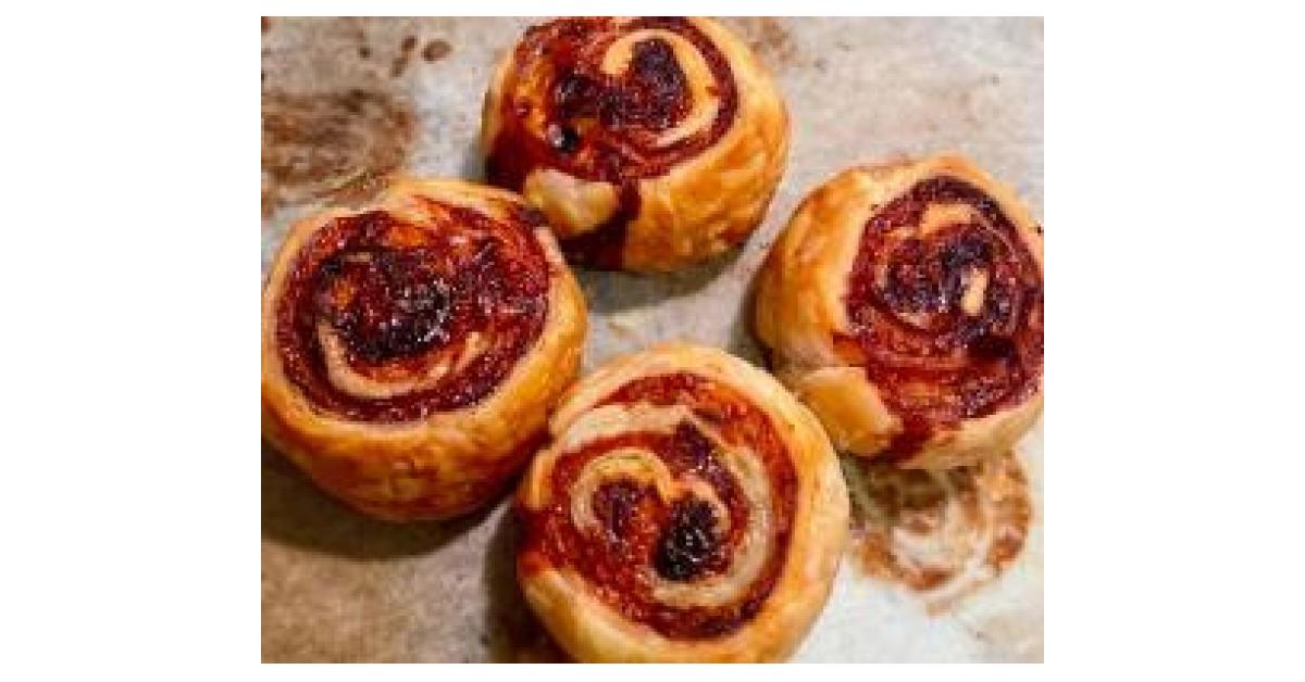 Chicken, Cheese and Vegemite Scrolls. by Misscontessa. A Thermomix ...