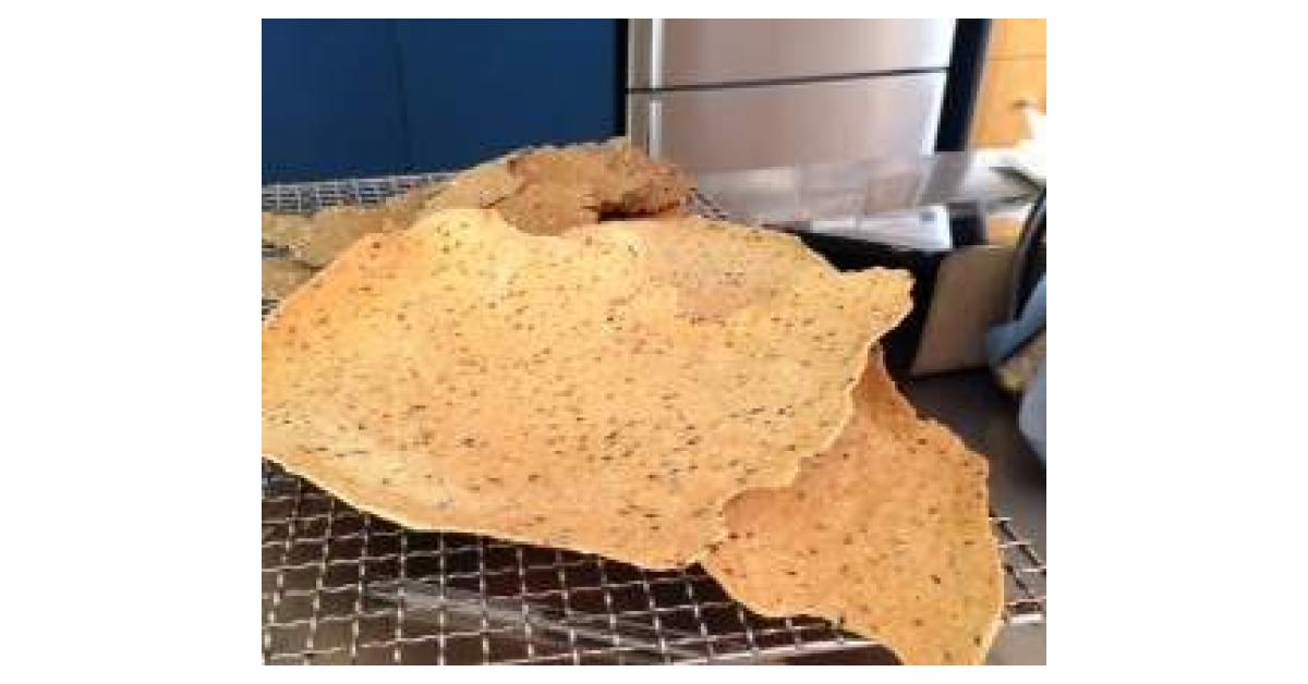 Sesame Lavosh by guest. A Thermomix ® recipe in the category Breads ...