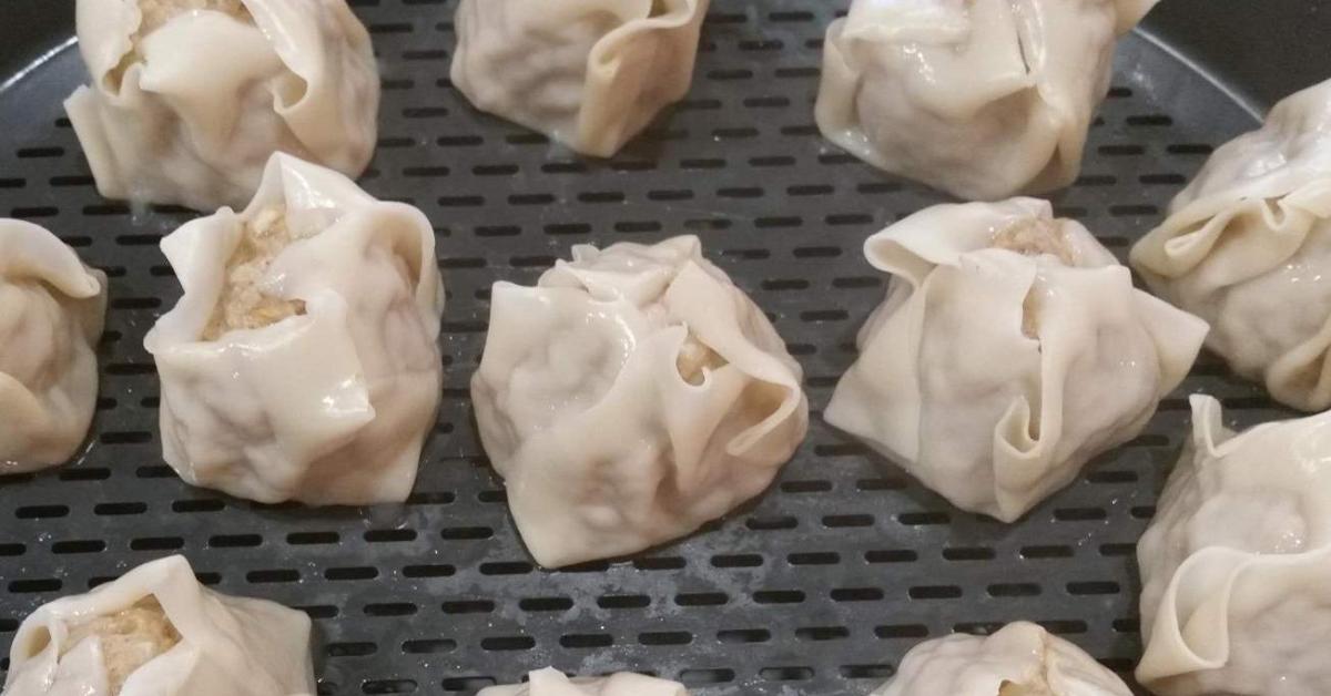 Steamed Mini Dim Sims by DisieB. A Thermomix ® recipe in the category ...