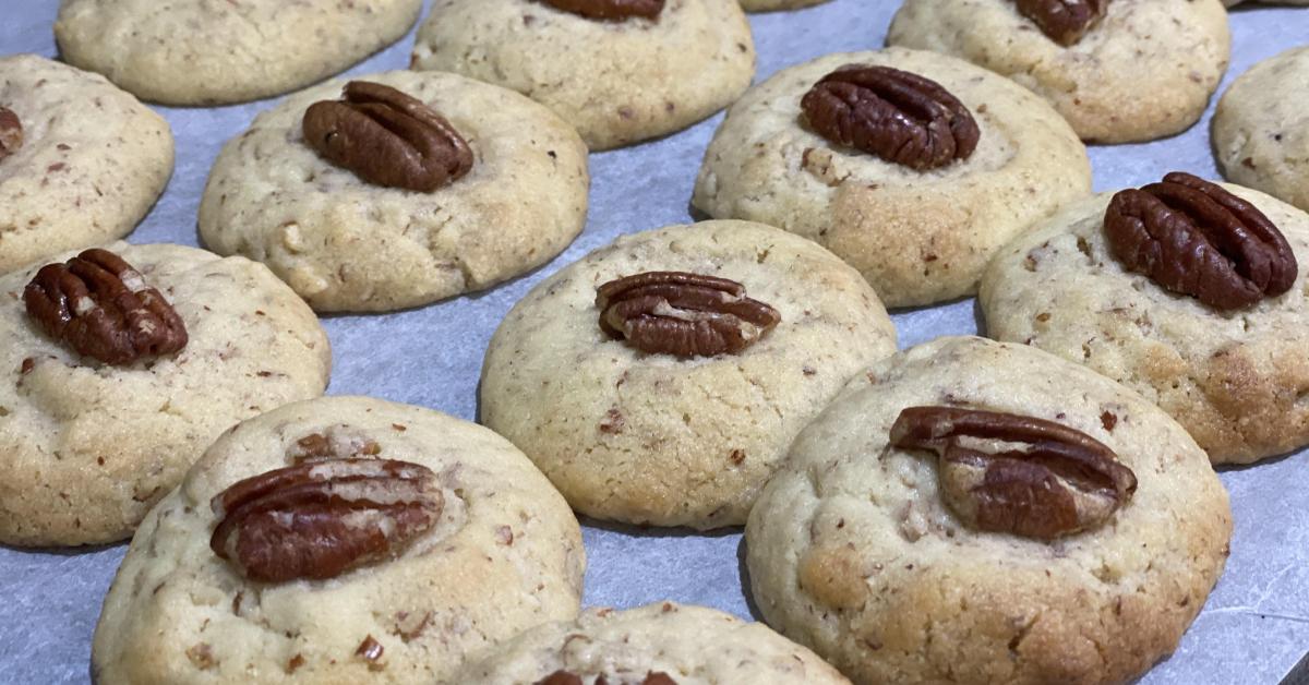 Pecan biscuits by Mixitupwithkids_Sarah_Richards. A Thermomix ® recipe in the category Baking ...