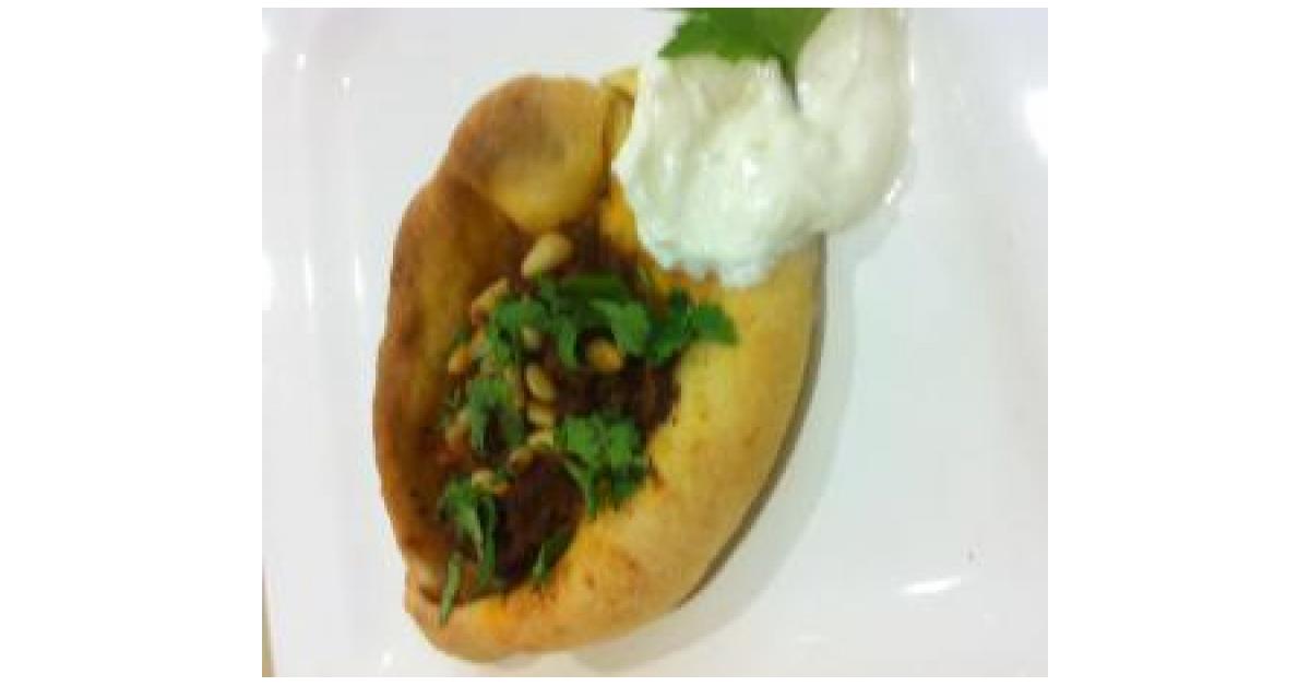 Turkish Pizza Boats by kazza. A Thermomix ® recipe in the category Main ...