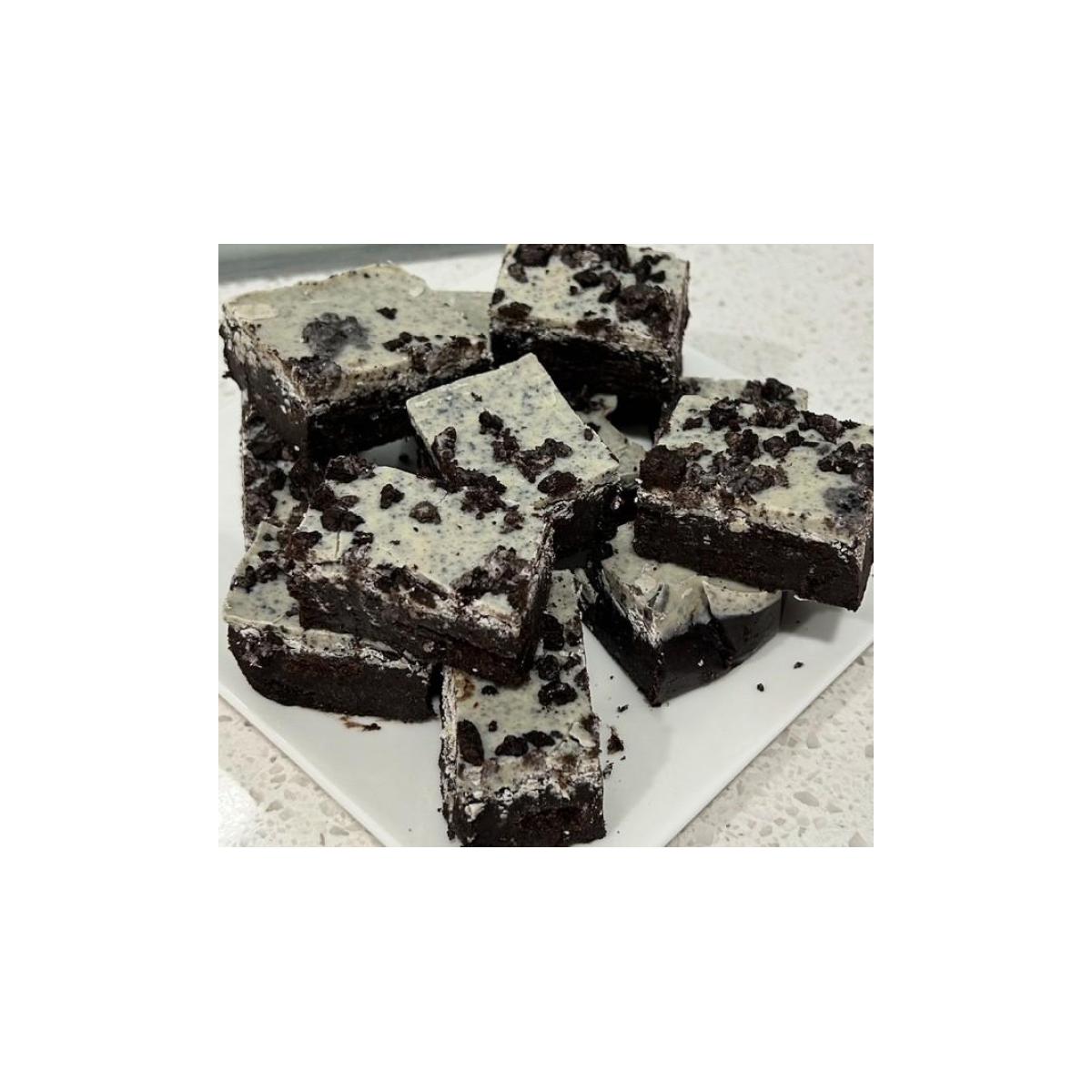TikTok Oreo Slice by Leanne Sloss. A Thermomix ® recipe in the category Desserts & sweets on www ...