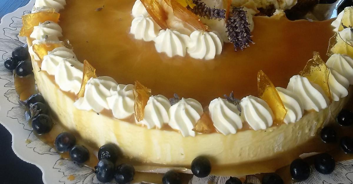 LAYERED STICKY DATE CHEESECAKE by FldgTMLover. A Thermomix ® recipe in ...