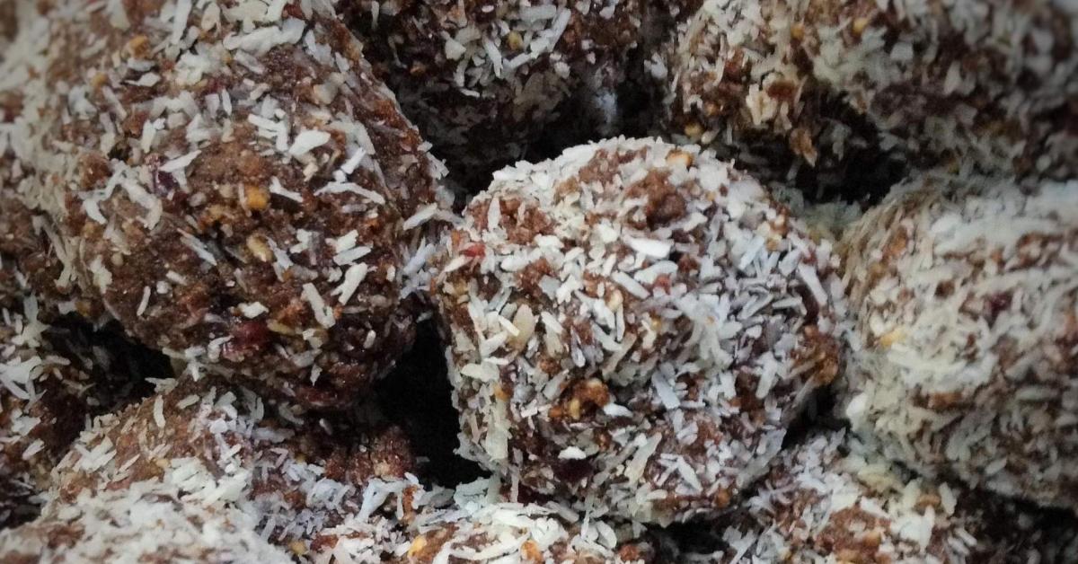 Franny's Choc Berry Protein Balls by juliamitchell. A Thermomix ...