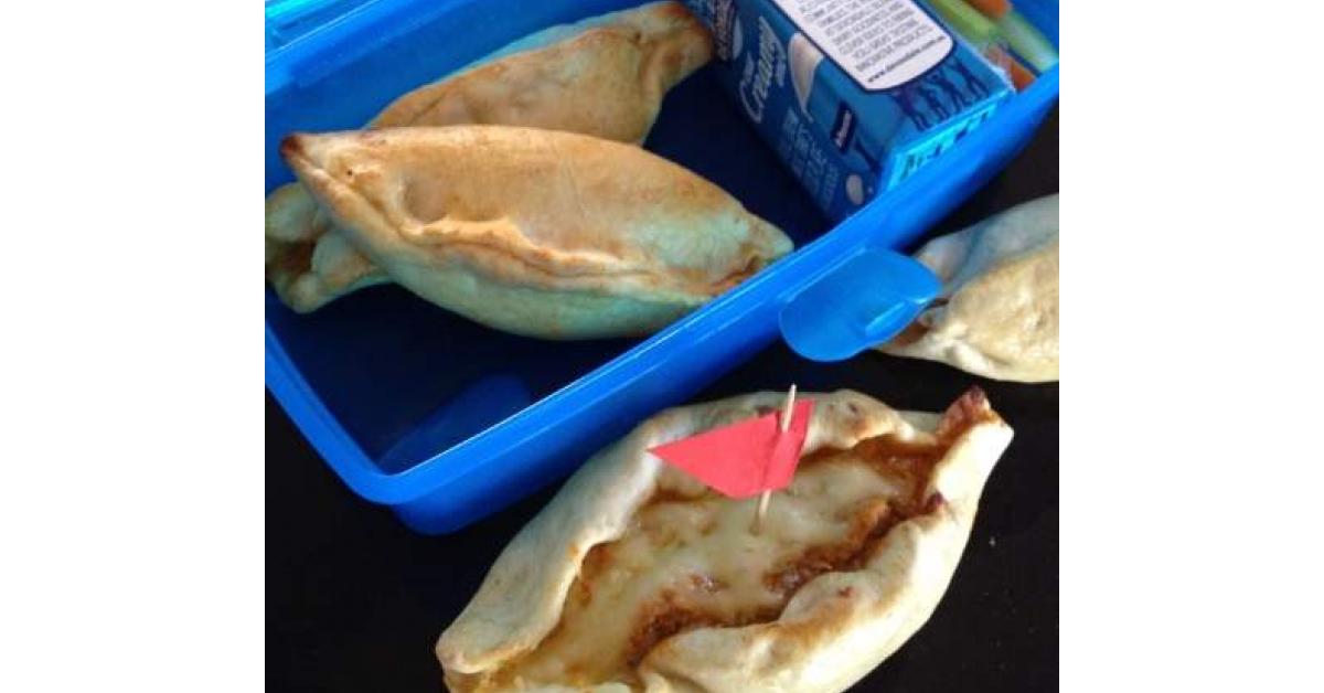 Chicken Boats for lunch boxes by guest. A Thermomix ® recipe in the ...