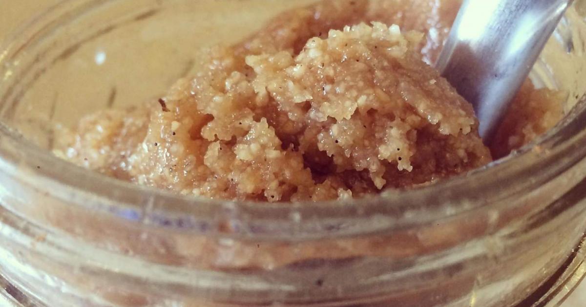 Cashew and Vanilla Bean Nut Butter by adventuresofthermieandlouise. A ...