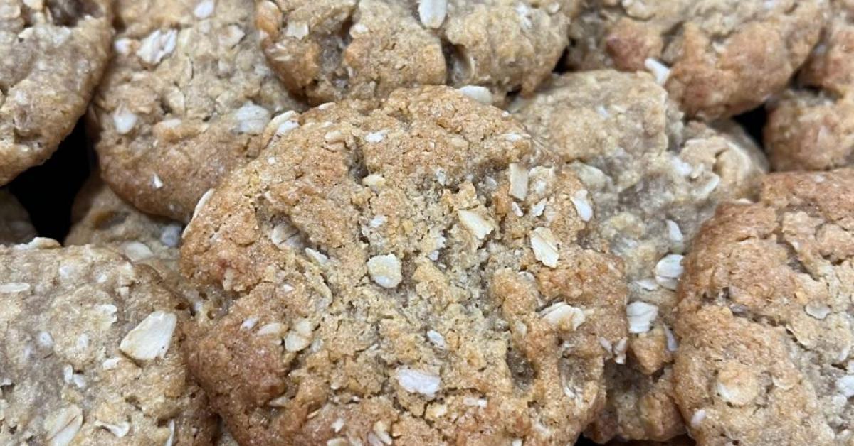 ANZAC Biscuits by Lisa-Danielle-18. A Thermomix ® recipe in the ...