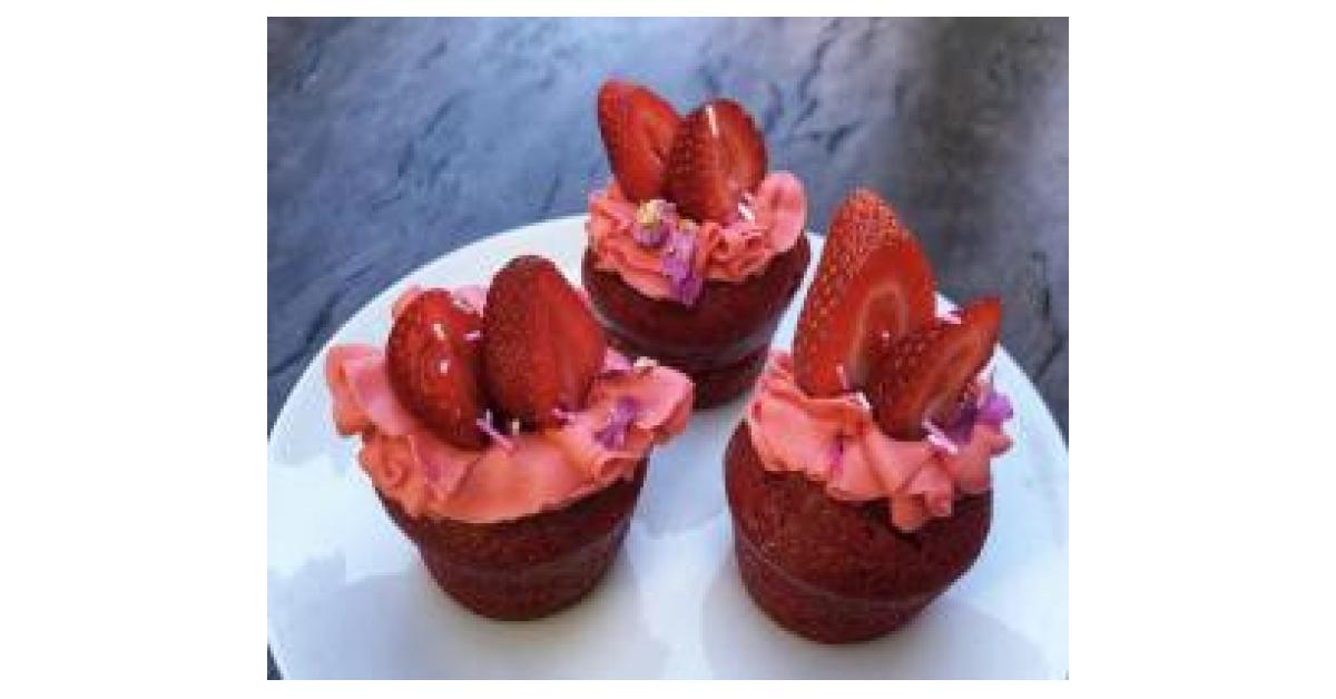 Mashed Up Strawberry Cake by LiquoriceAllsortsInTheKitchen. A Thermomix ...