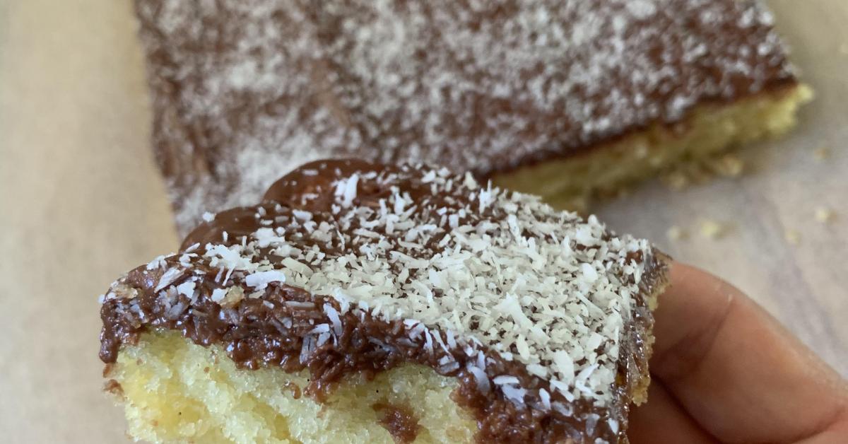Lamington Slice by The Busy Thermie by Bon000000. A Thermomix ® recipe ...