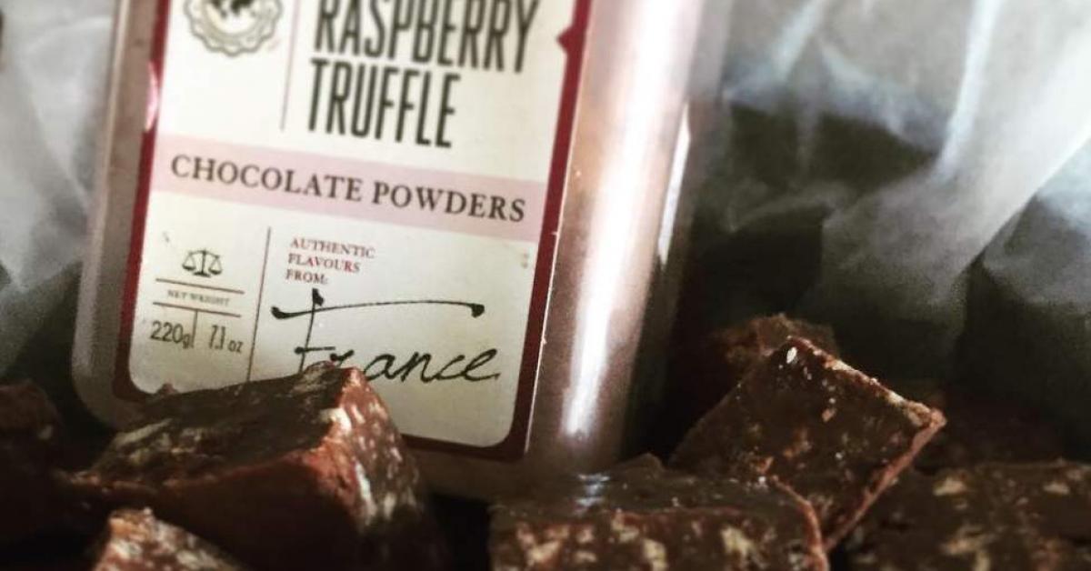 RASPBERRY TRUFFLE FUDGE by Tarnia. A Thermomix ® recipe in the category ...