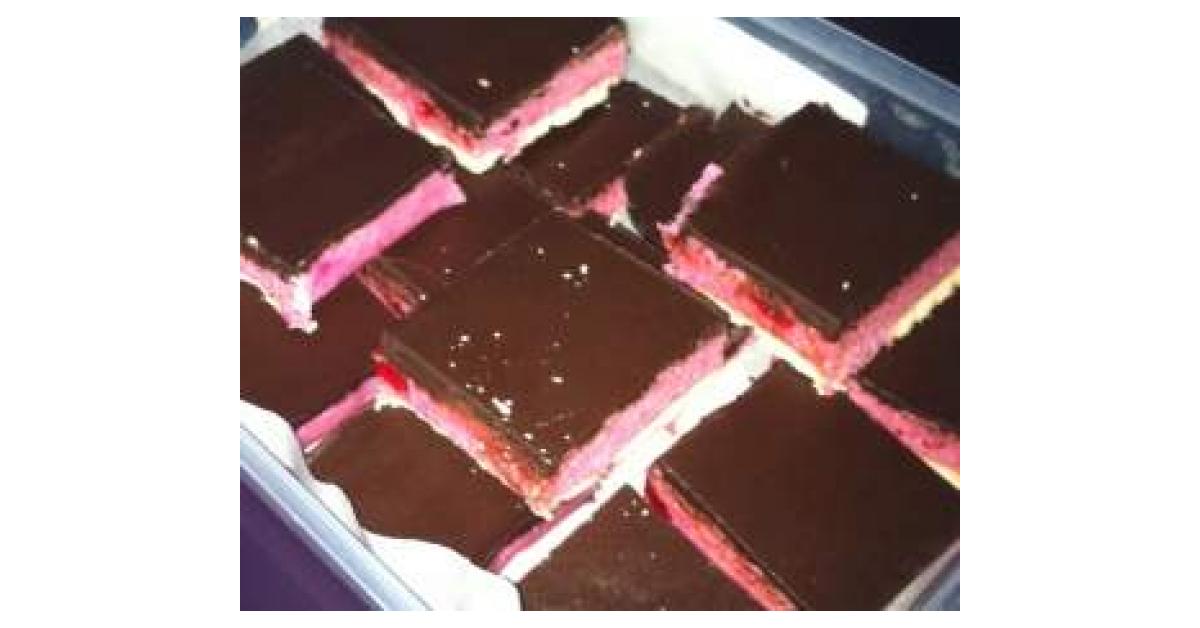 Cherry Ripe Slice by laurenbrooke. A Thermomix ® recipe in the category ...
