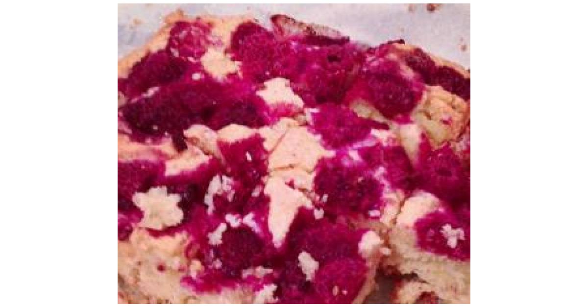 Almond & Raspberry Slice by guest. A Thermomix ® recipe in the category ...