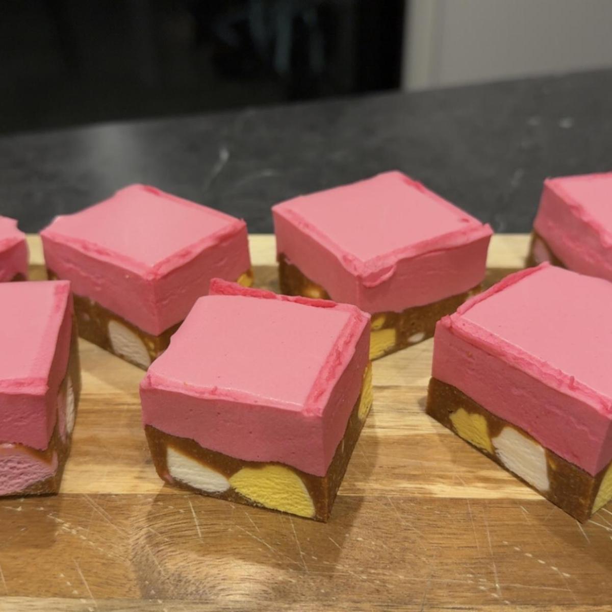 Nina's lolly cake marshmallow slice by NinaGray. A Thermomix ® recipe ...