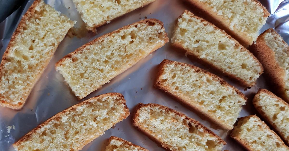 Cake rusk by Mev. A Thermomix ® recipe in the category Baking - sweet ...