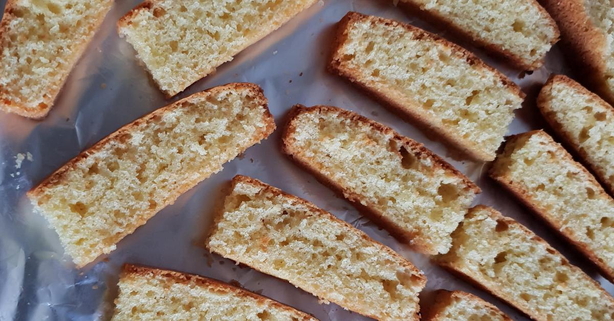 Cake rusk by Mev. A Thermomix ® recipe in the category Baking - sweet ...