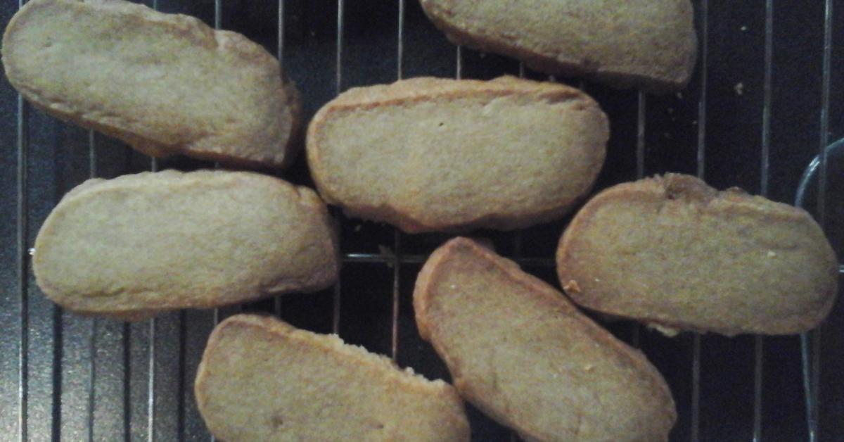 Fructose free, dairy free cinnamon cookies by Platypus teatowel. A ...