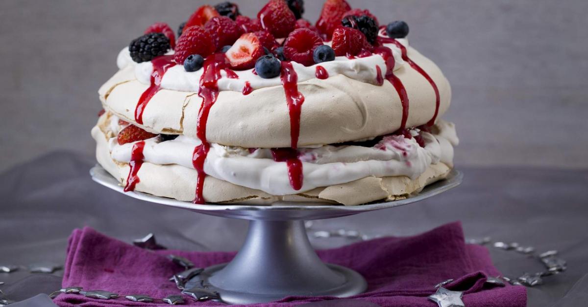 Mixed berry pavlova stack by Thermomix in Australia. A Thermomix ...