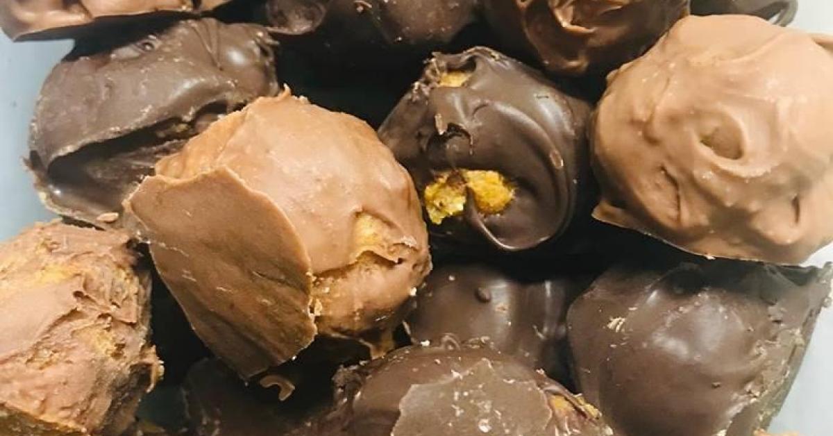 Jaffa Truffles by frizzylean74. A Thermomix ® recipe in the category ...