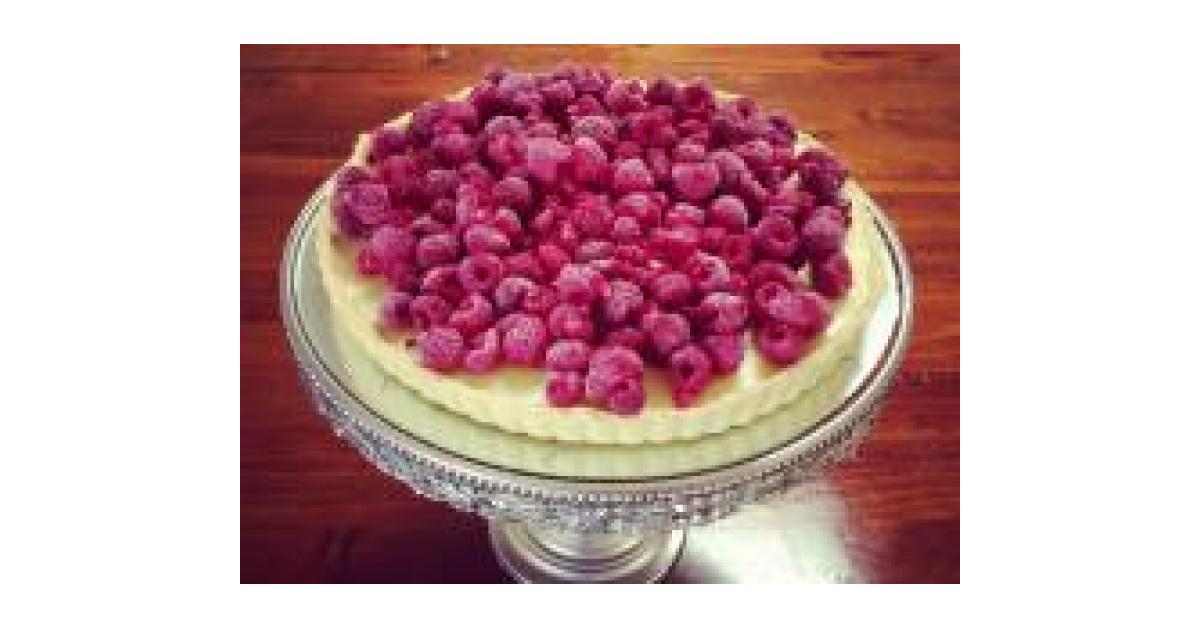 White Chocolate & Raspberry Tart by guest. A Thermomix ® recipe in the ...