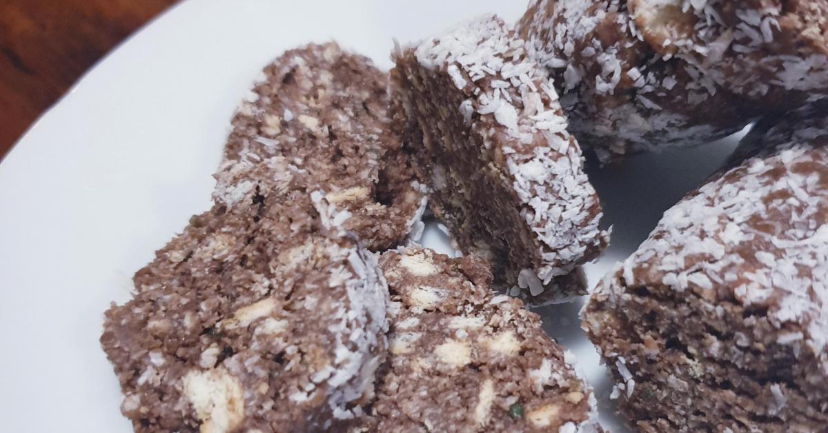 Peppermint Crisp Log by amandafinucane. A Thermomix ® recipe in the ...