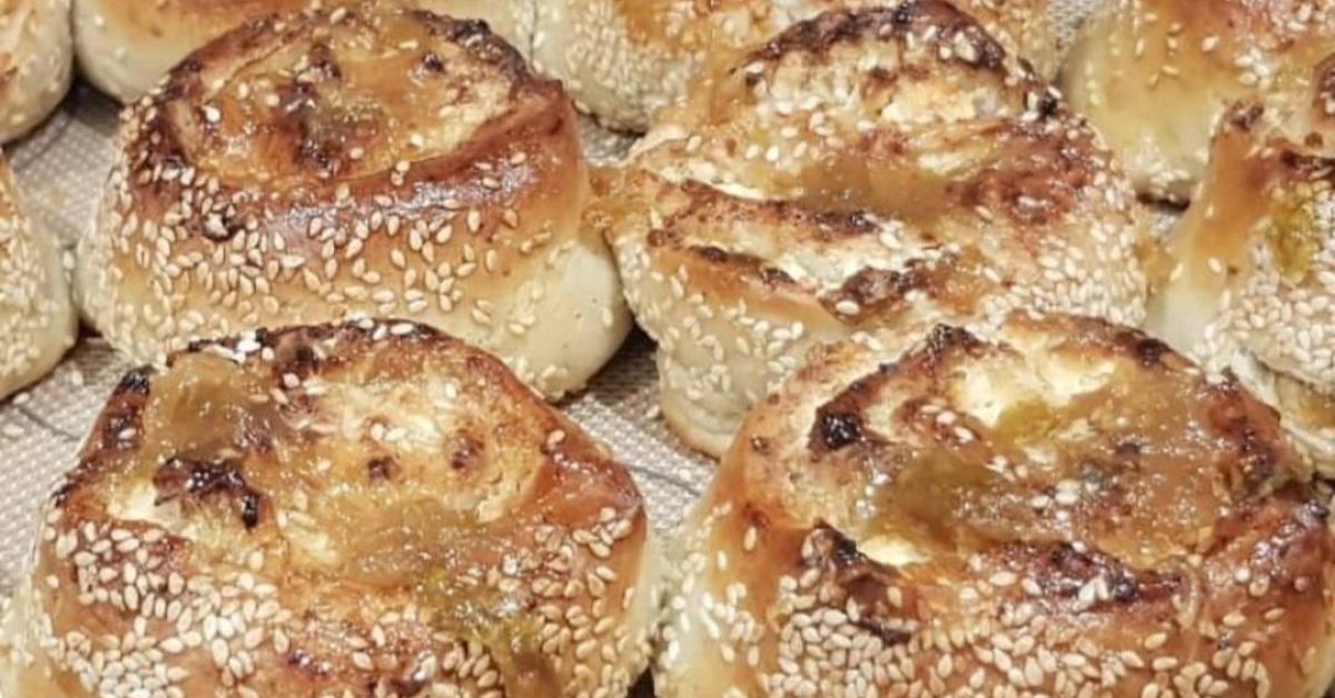 Fig jam and Ricotta scrolls by thermiaziza. A Thermomix ® recipe in the ...