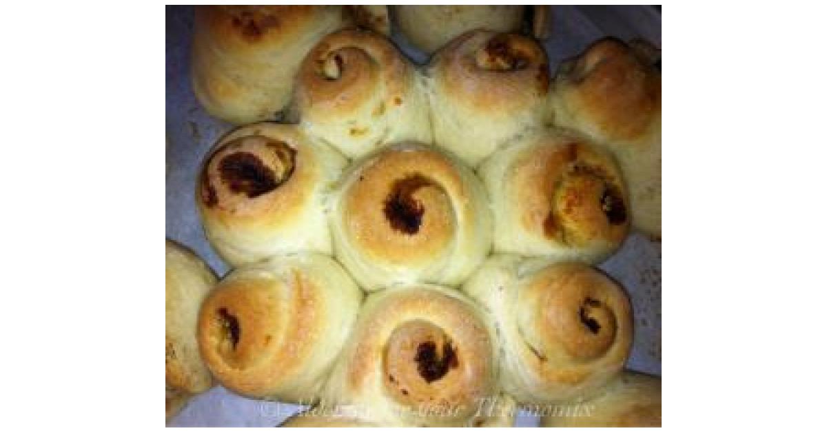 Savoury Bread Scrolls by Aldemor. A Thermomix ® recipe in the category ...