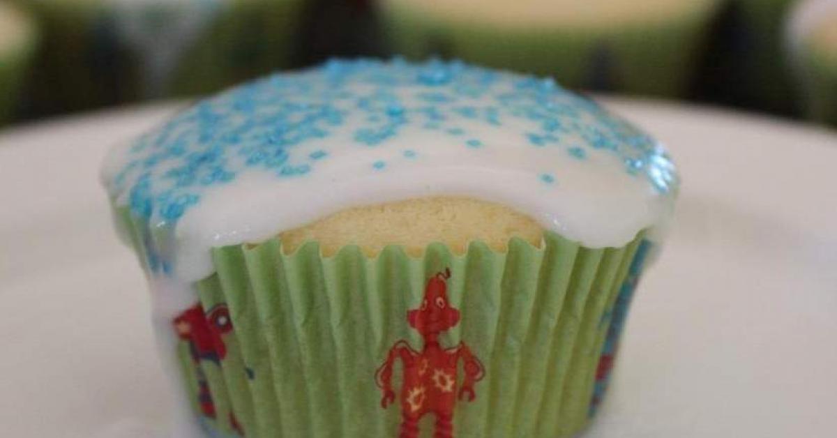 Basic Vanilla Cupcakes by evelina68. A Thermomix ® recipe in the ...